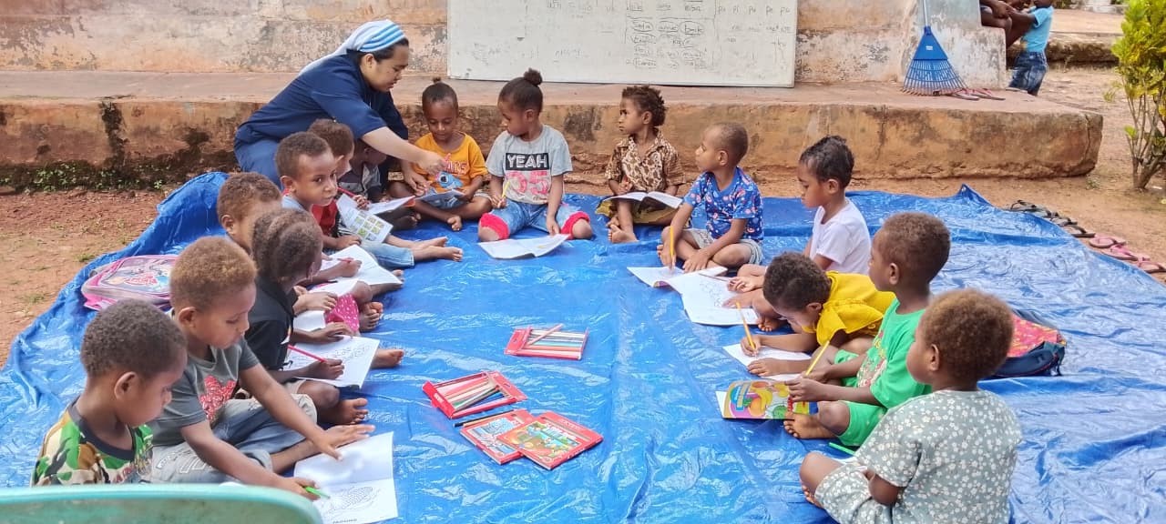 2 - Tarekat ALMA PUTERI (Suster ALMA)