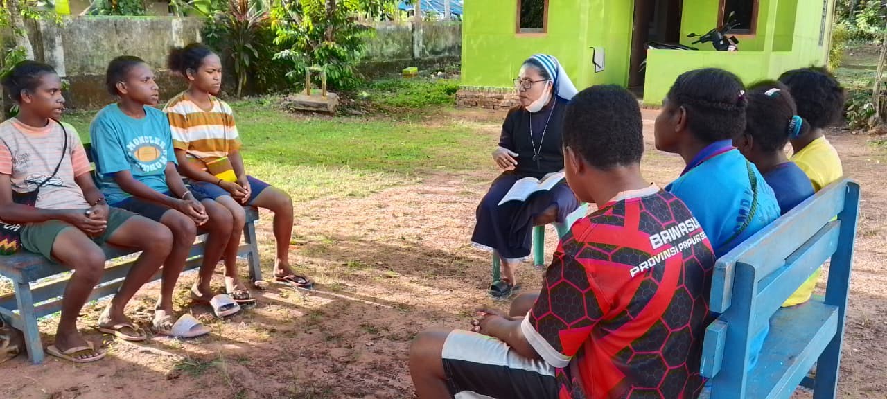3 - Tarekat ALMA PUTERI (Suster ALMA)